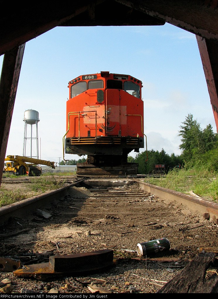 LSRC 698 awaits the torch